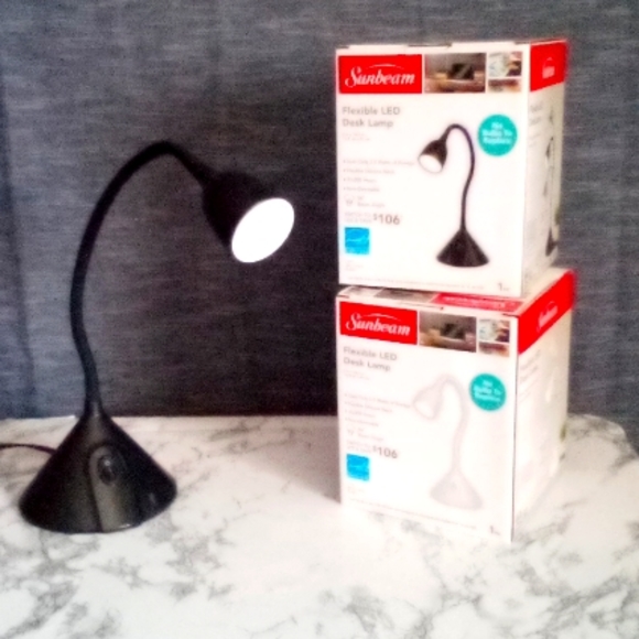 Sunbeam | Accents | Sale Sunbeam Flexible Led Desk Lamp White Or Black ...